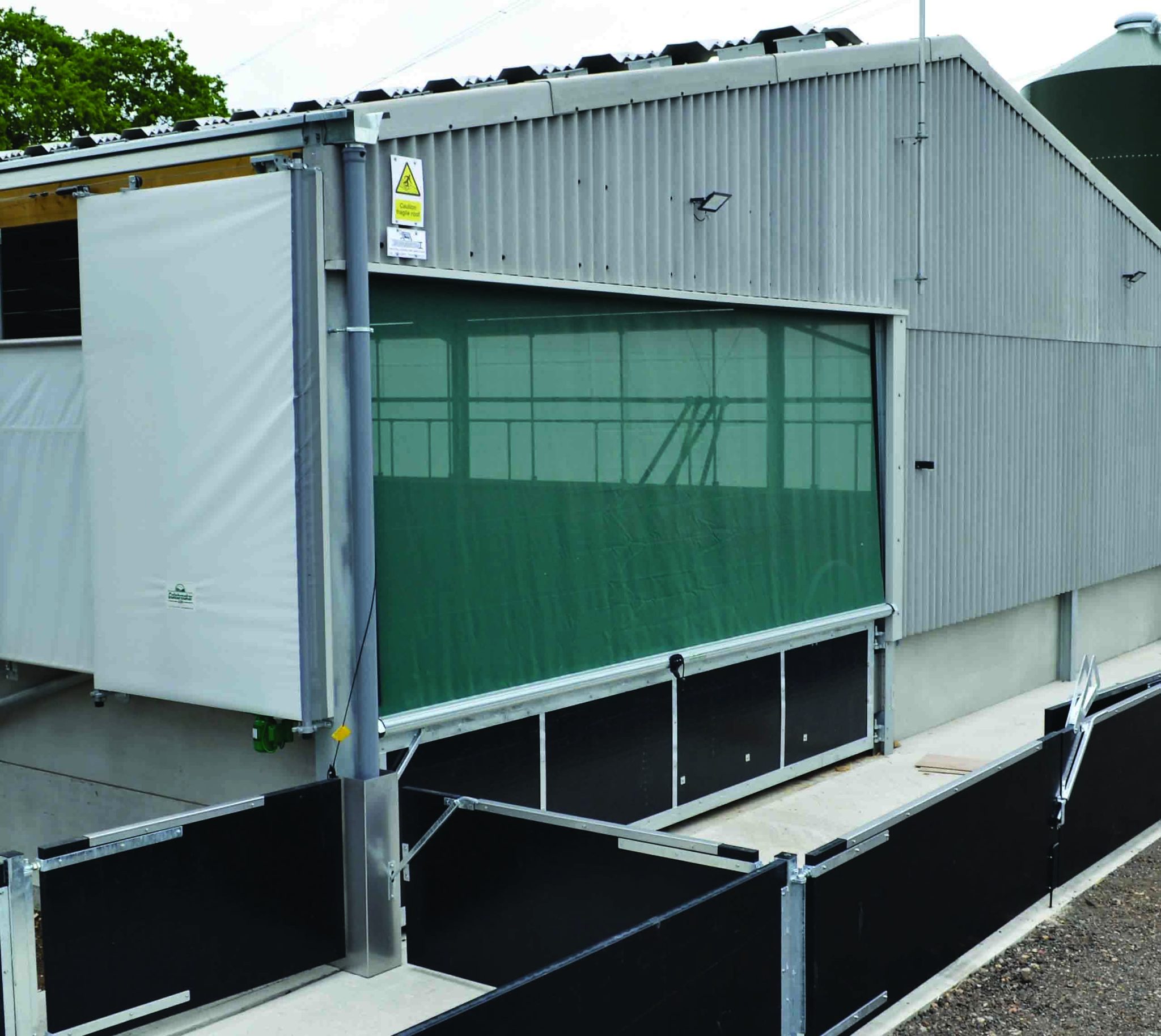 Rollerscreen - Quality Equipment